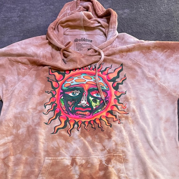 Sublime | Sweaters | Sublime 995 Tour Sweater | Poshmark